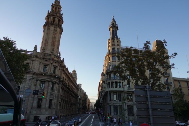 Visite guidée à Barcelone : faites le tour de la ville avec un guide
