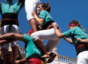 Castell: everything you need to know about Catalonia's human towers!